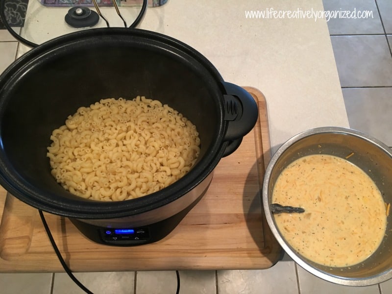 combining mac n cheese ingedients LCO - LIFE, CREATIVELY ORGANIZED