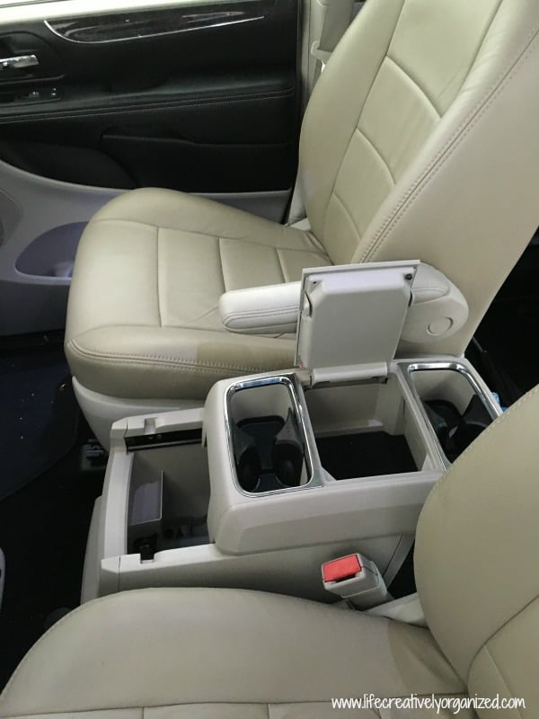 Organize a car console for $5 - empty console - LIFE, CREATIVELY ORGANIZED