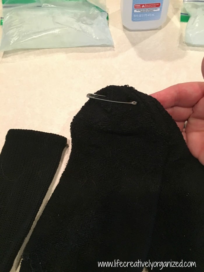 safety pin socks together - LIFE, CREATIVELY ORGANIZED